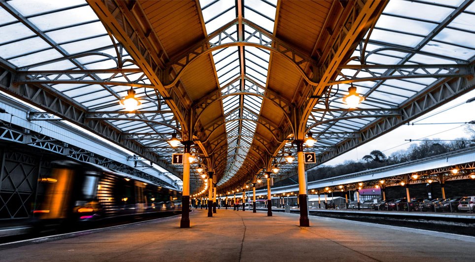 JR Scaffold Builds Free-Standing Structure For Sir Walter Scott ...